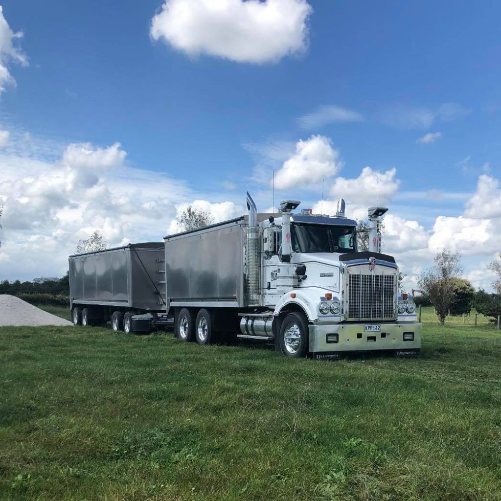 Kris Slater Cartage | Bulk Cartage Contractor